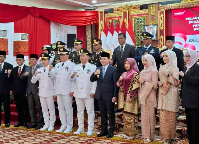 Pj Gubernur Elen Setiadi Resmi Melantik Tiga Pj Bupati – monperaid Pj Gubernur Elen Setiadi Resmi Melantik Tiga Pj Bupati – monperaid